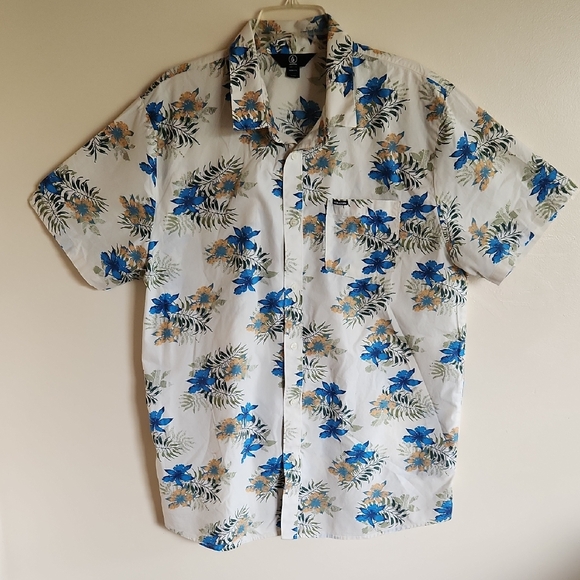 Volcom | Shirts | Volcom Mens Short Sleeve Floral Shirt Size Xxl | Poshmark